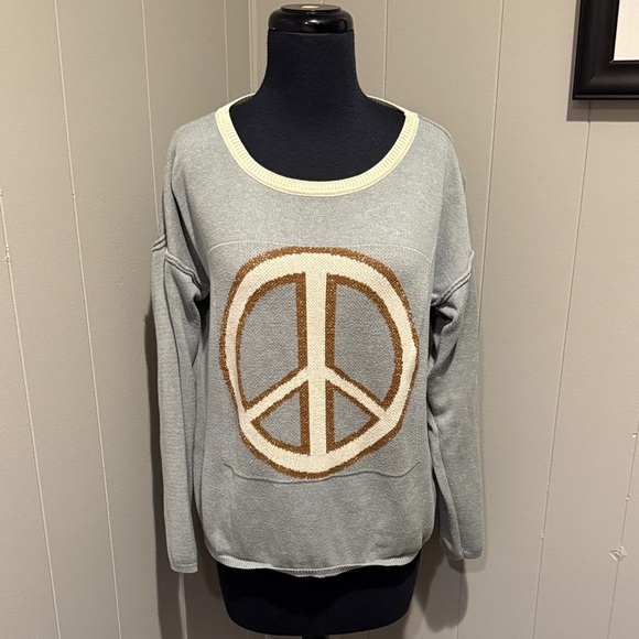 VENUS | Sweaters | Venus Wide Neck Gray And White Sparkle Gold Preppy ...